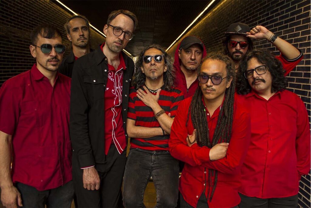 CHOLO CHICHA: BANDA PERUANA DE CUMBIA EN BARCELONA CELEBRA 6 AÑOS ...